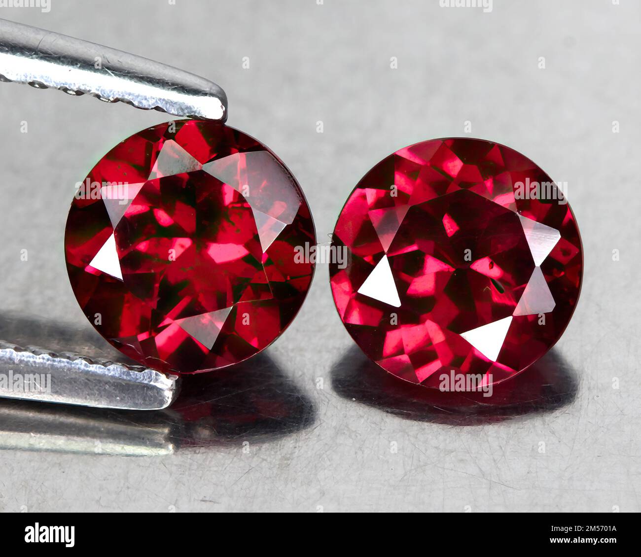 Rhodolite hi-res stock photography and images - Alamy