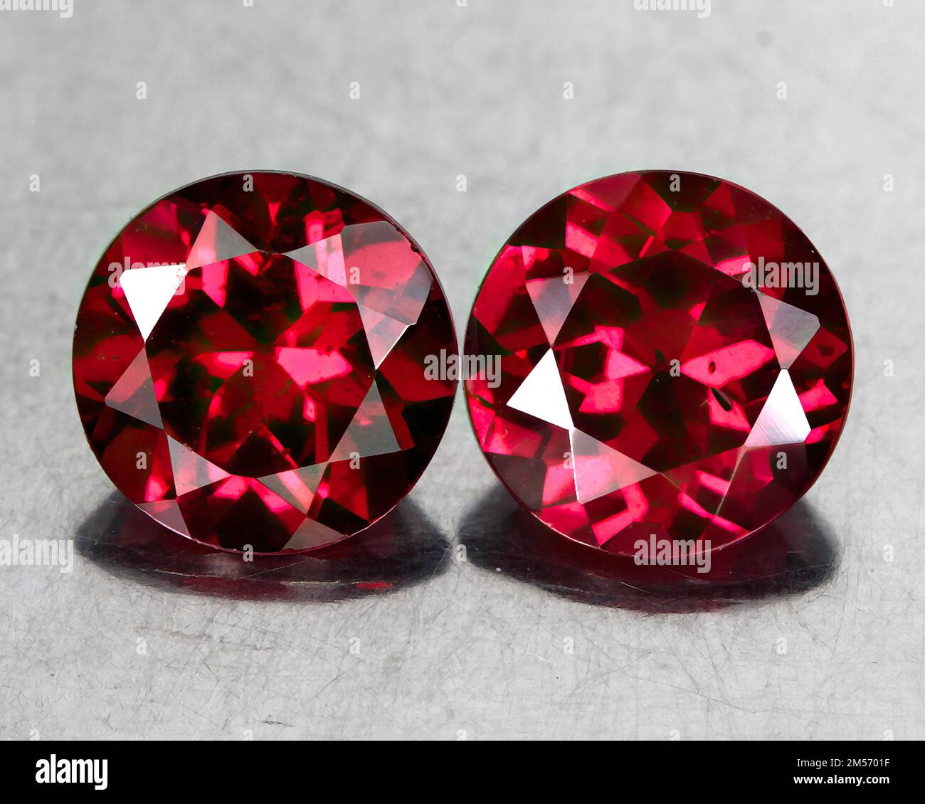 Rhodolite hi-res stock photography and images - Alamy