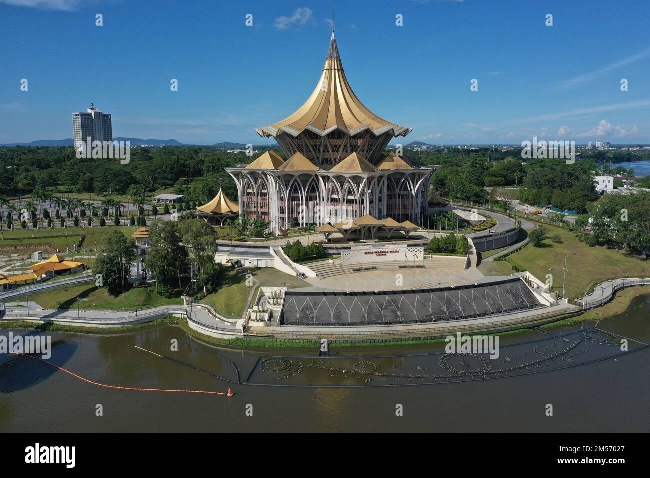 Sarawak New Parliament building with bronze dragon statue in Kuching ...