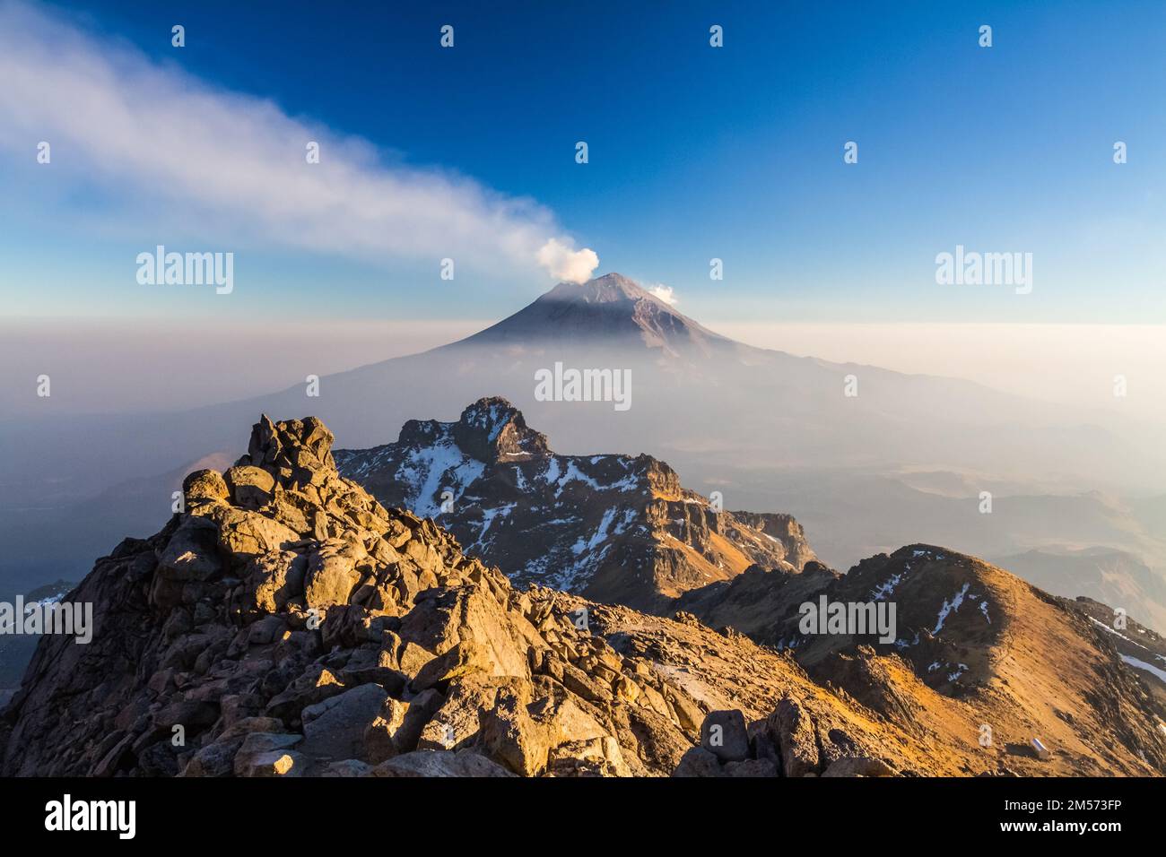 El popocatepetl hi-res stock photography and images - Alamy