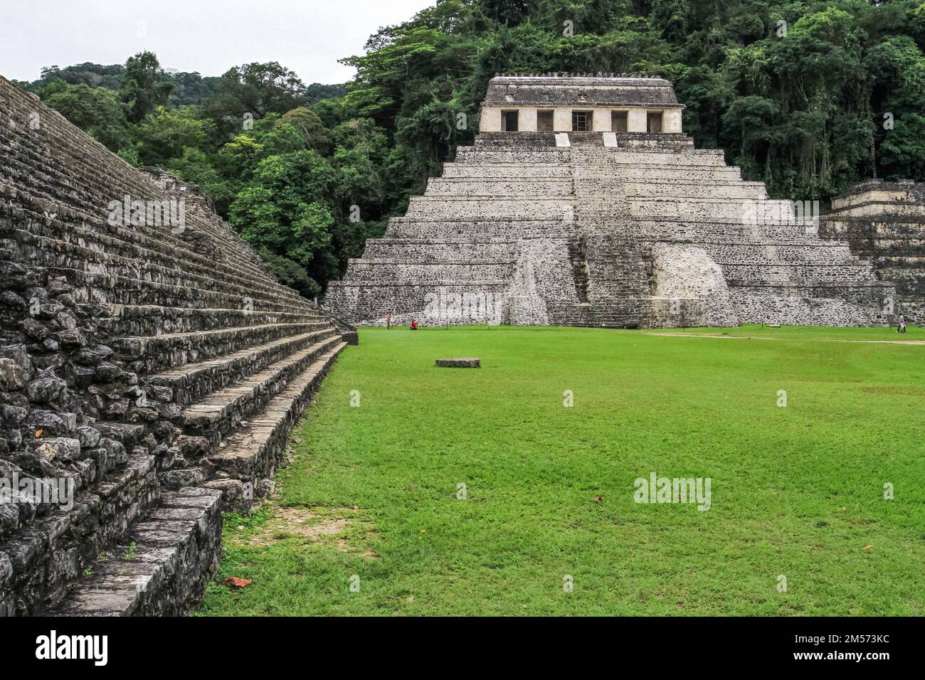 Mayan Pyramid in Palenque - Temple of the Inscriptions, Chiapas, Mexico ...