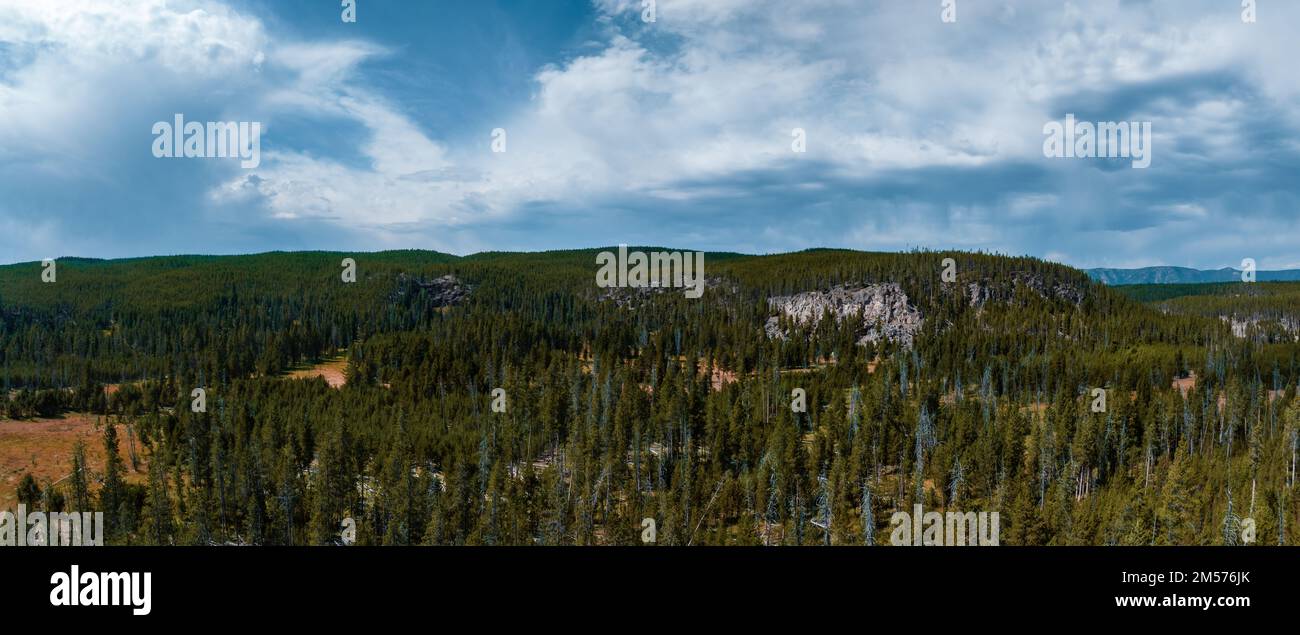 Aerial view wilderness landscape yellowstone hi-res stock photography ...