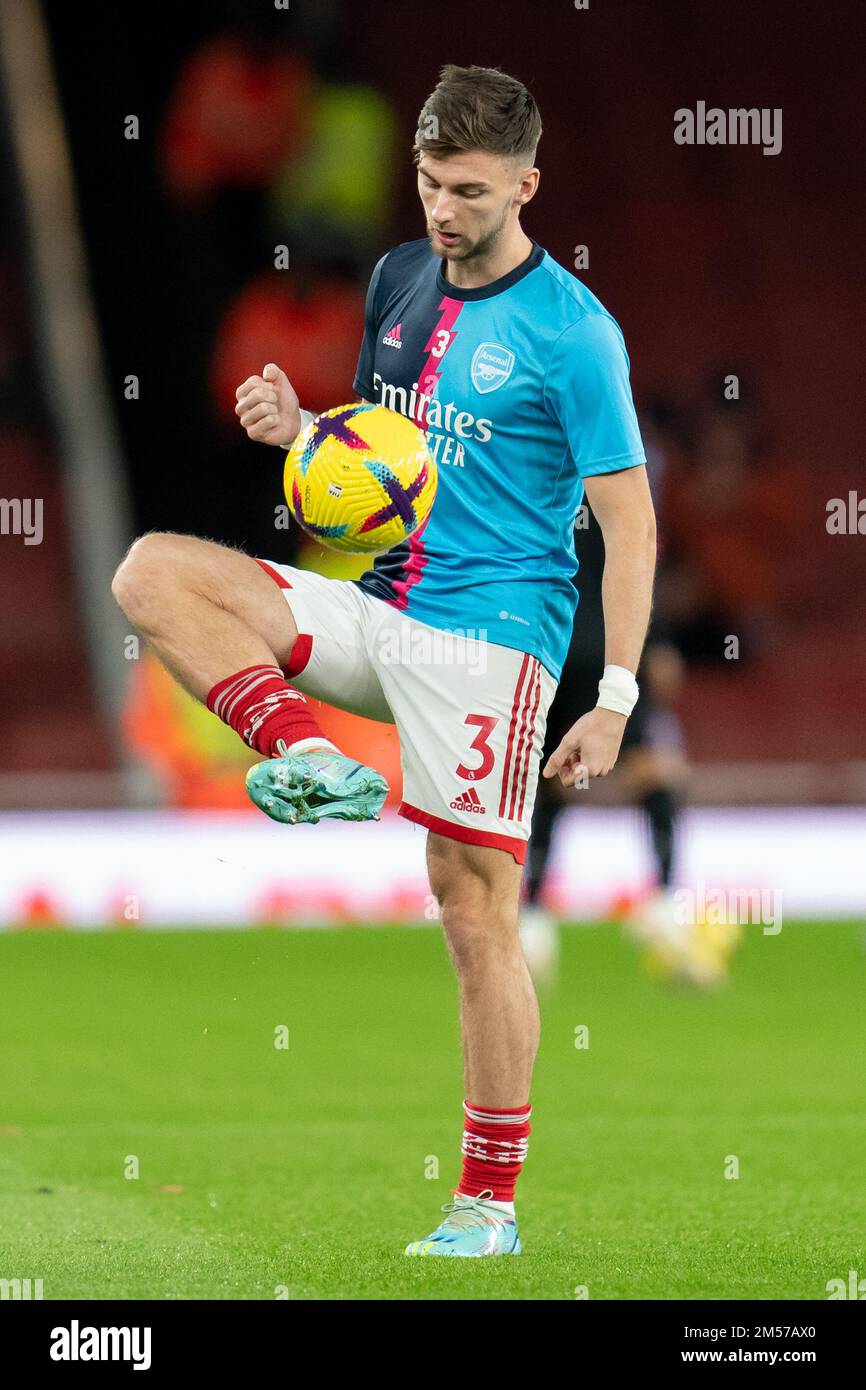 Kieran Tierney #3 of Arsenal warming up prior to the Premier League ...