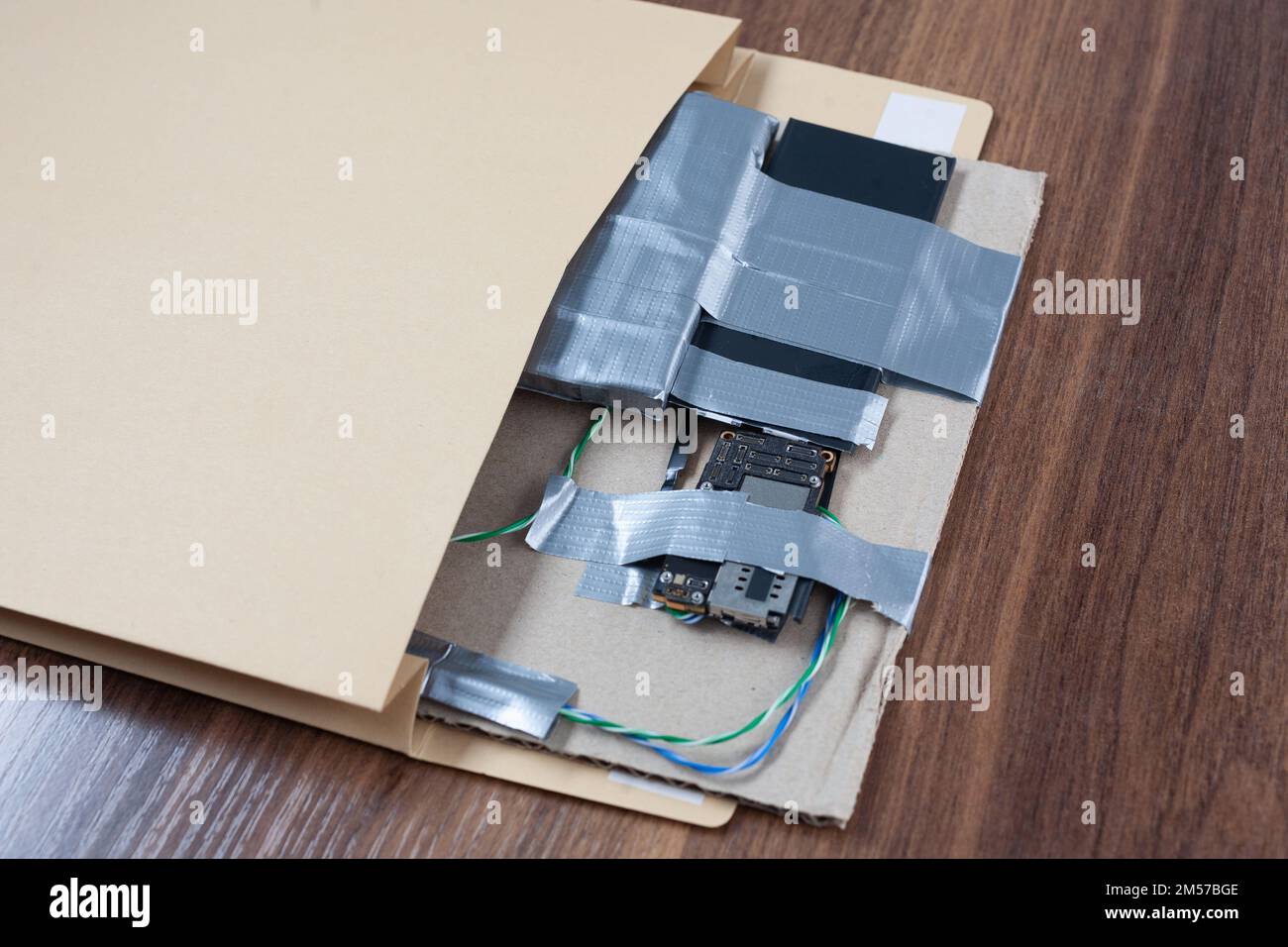 Mail bomb IED - Improvised Explosive Device with c4 and cell phone ...