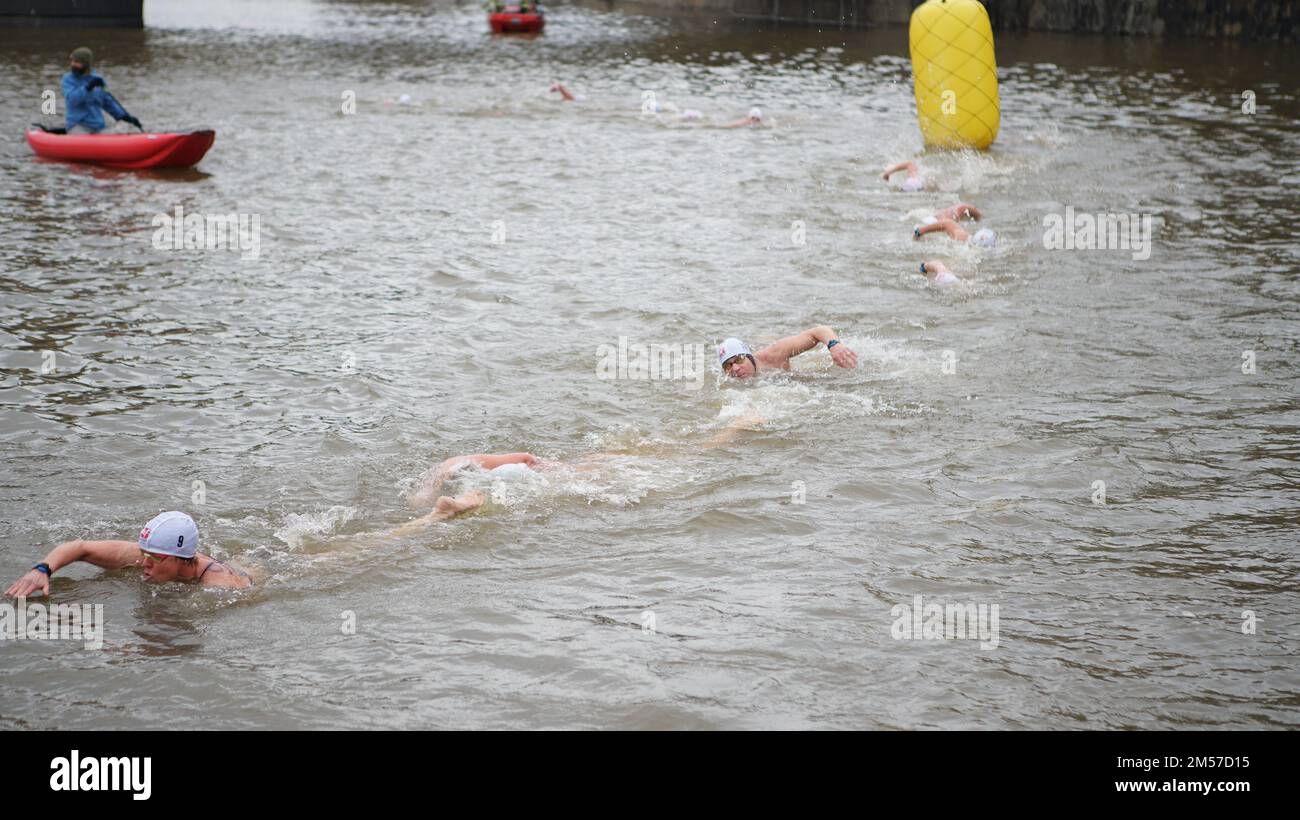 Vltava river swimming competition hi-res stock photography and images ...