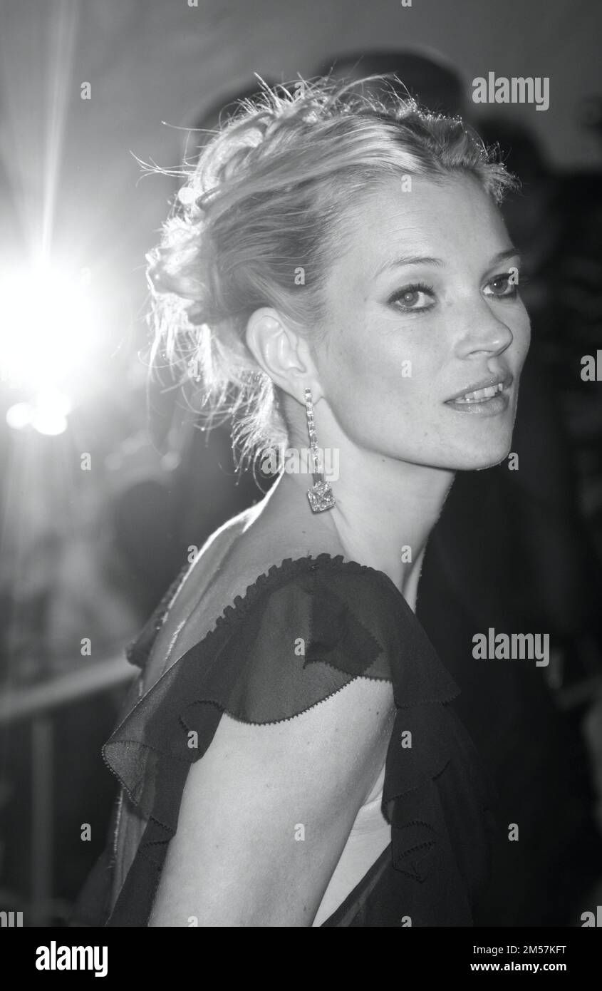 Kate Henry's Instagram, Twitter & Facebook on IDCrawl