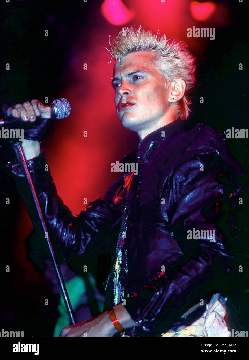 Billy Idol performing at the Hollywood Palladium in 1984 Credit: Ron ...