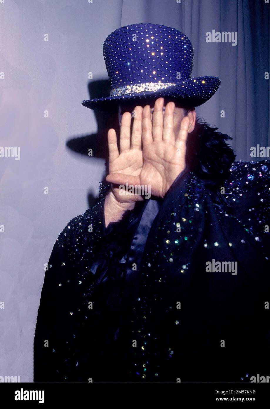 Boy George in his dressing room at the TV show "Solid Gold" in 1983 ...