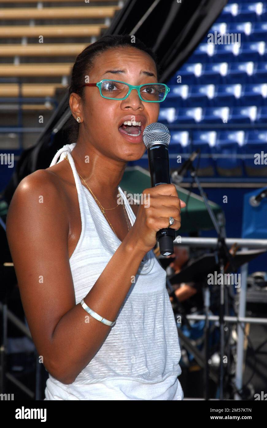 Alice Smith rehearsing for A Starry Night Tribute to Quincy Jones ...