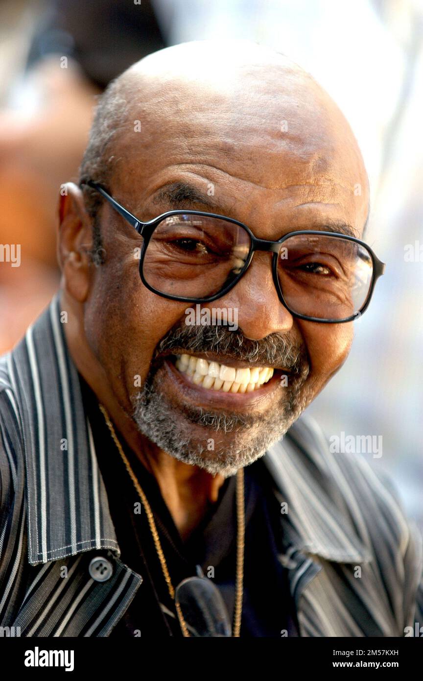 James Moody at rehearsals for A Starry Night Tribute to Quincy Jones ...