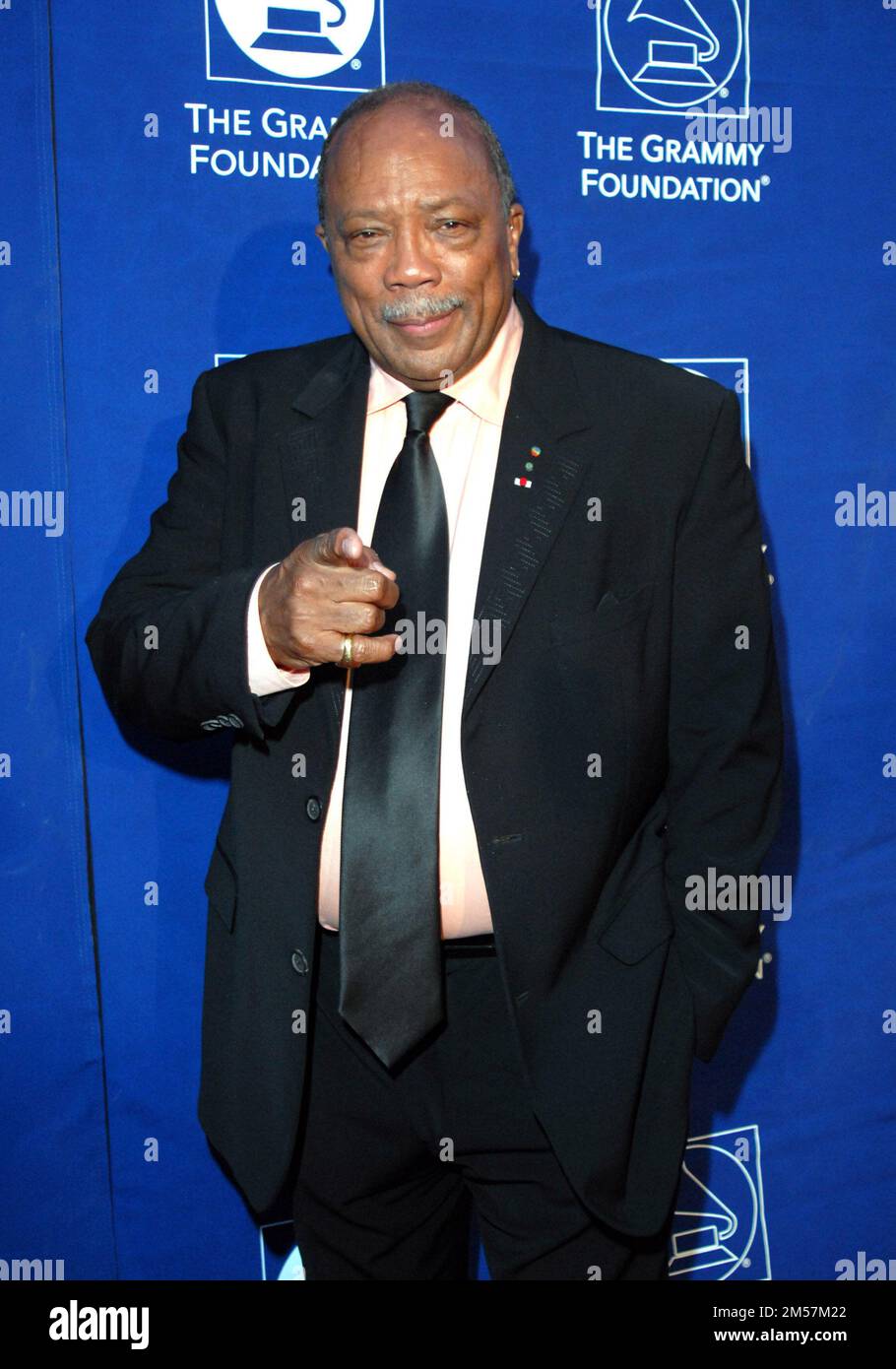Quincy Jones arriving at A Starry Night Tribute to Quincy Jones Credit ...