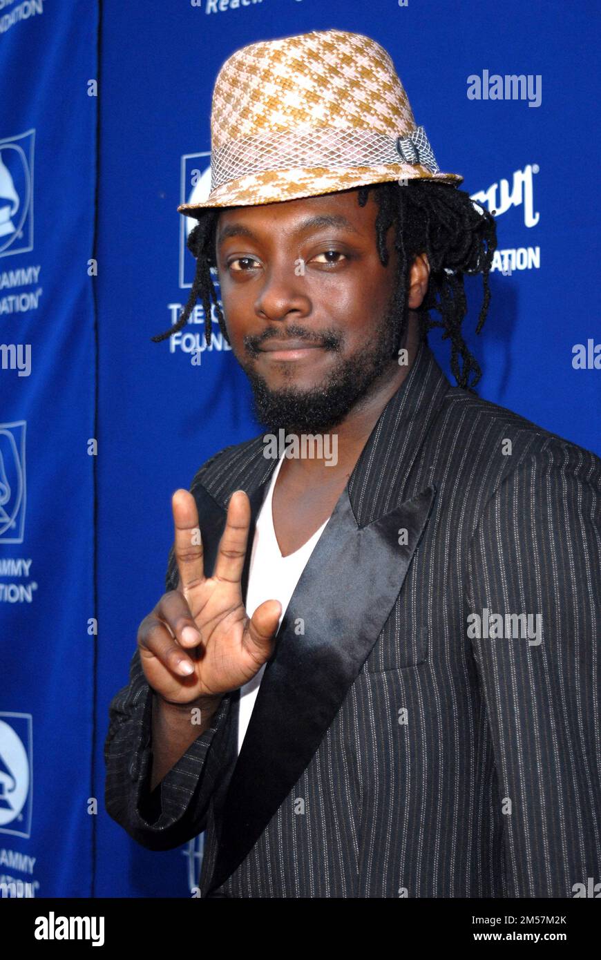 Will. I. Am of Black Eyed Peas arriving at A Starry Night Tribute to ...