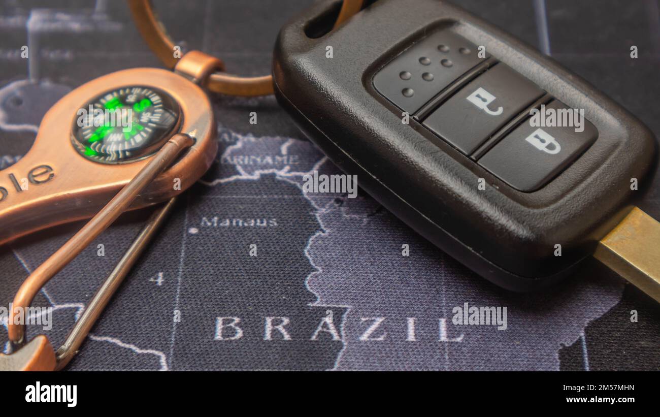 Map key compass hi-res stock photography and images - Alamy