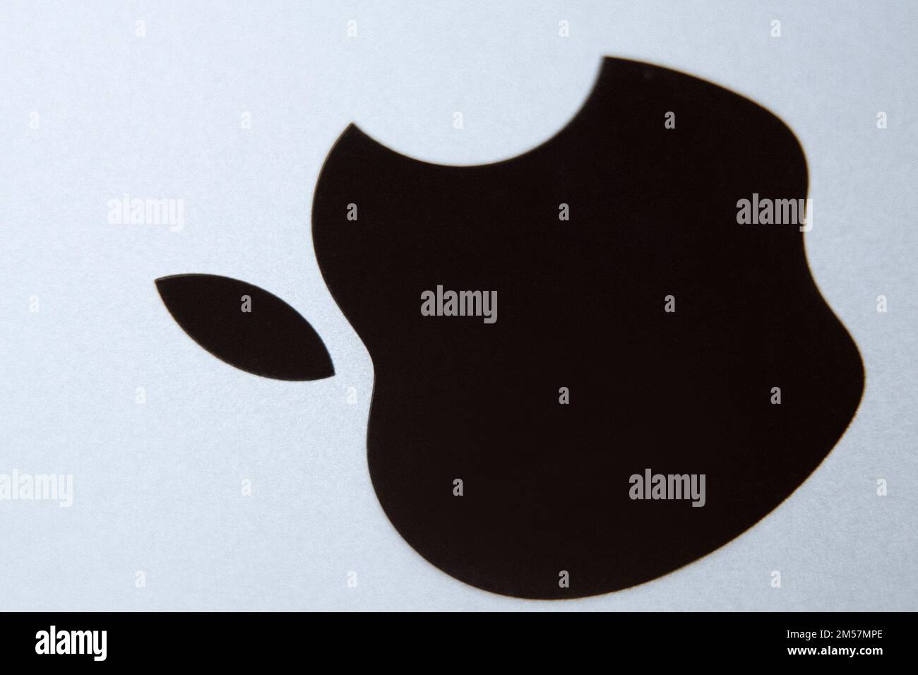 Macbook pro logo hi-res stock photography and images - Alamy