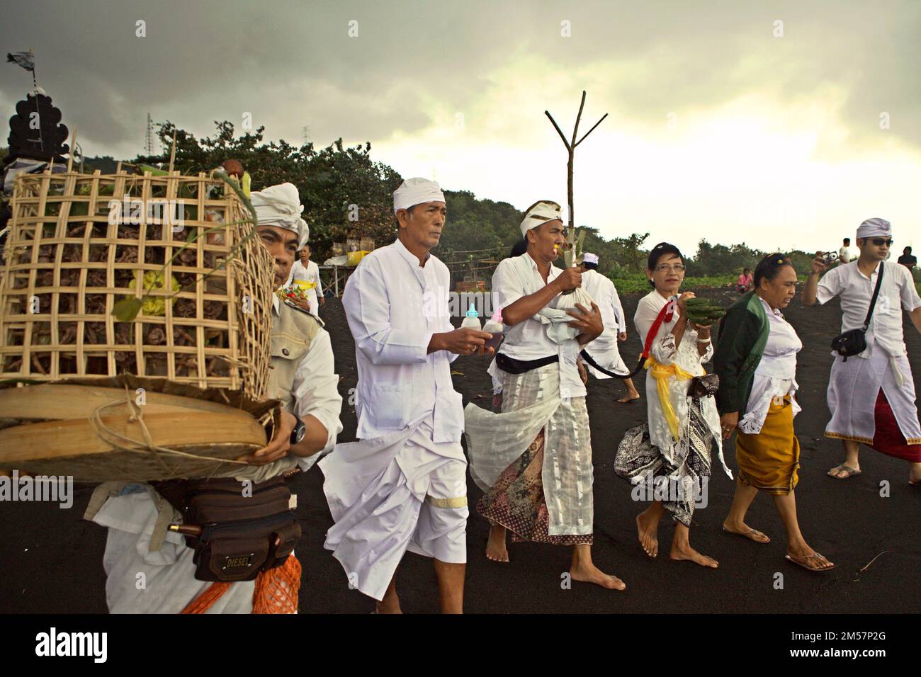 A Balinese clan—including members who are coming from Java island—is ...