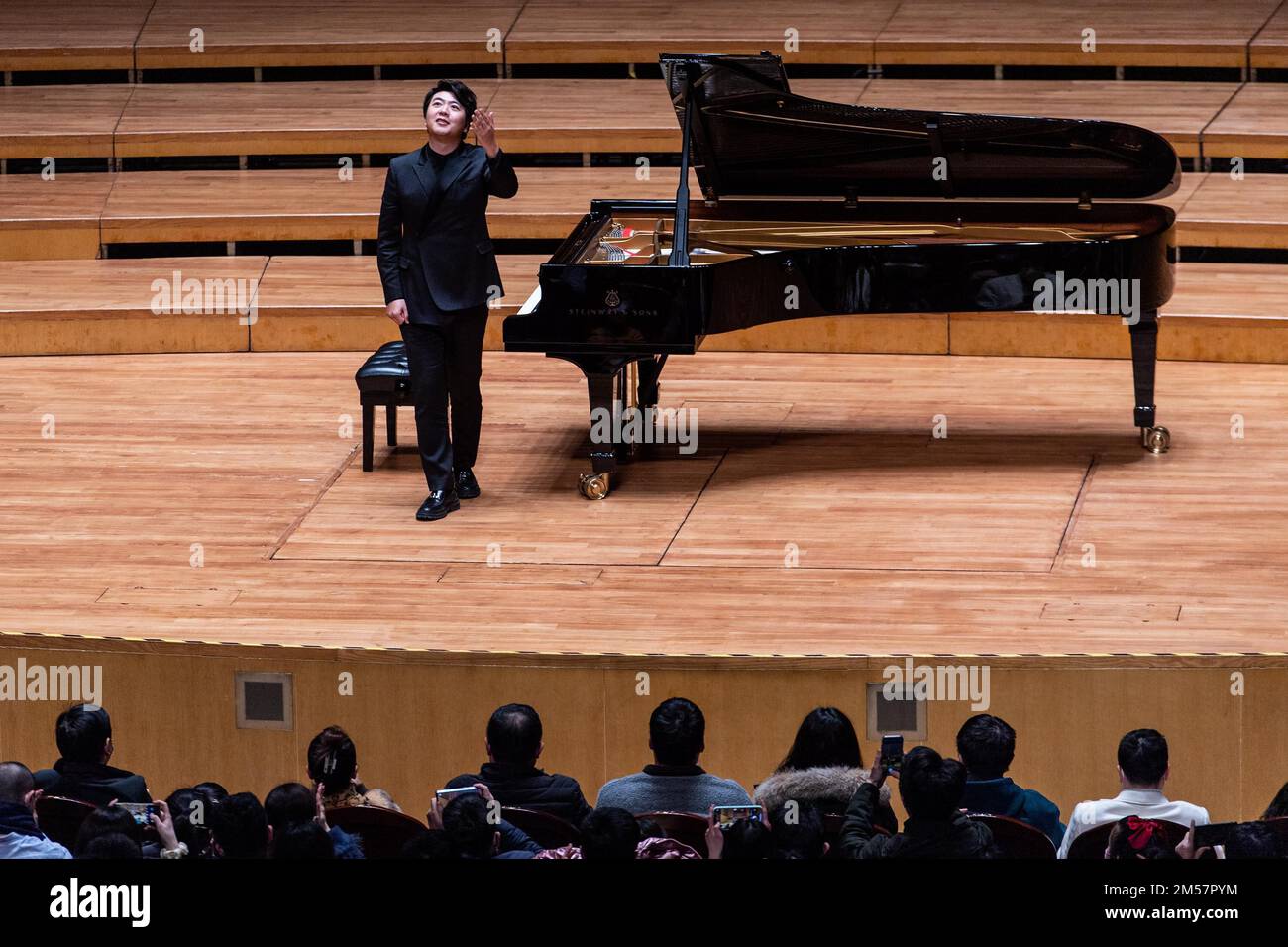 Chinese pianist Lang Lang made his debut in Qintai Concert Hall ...