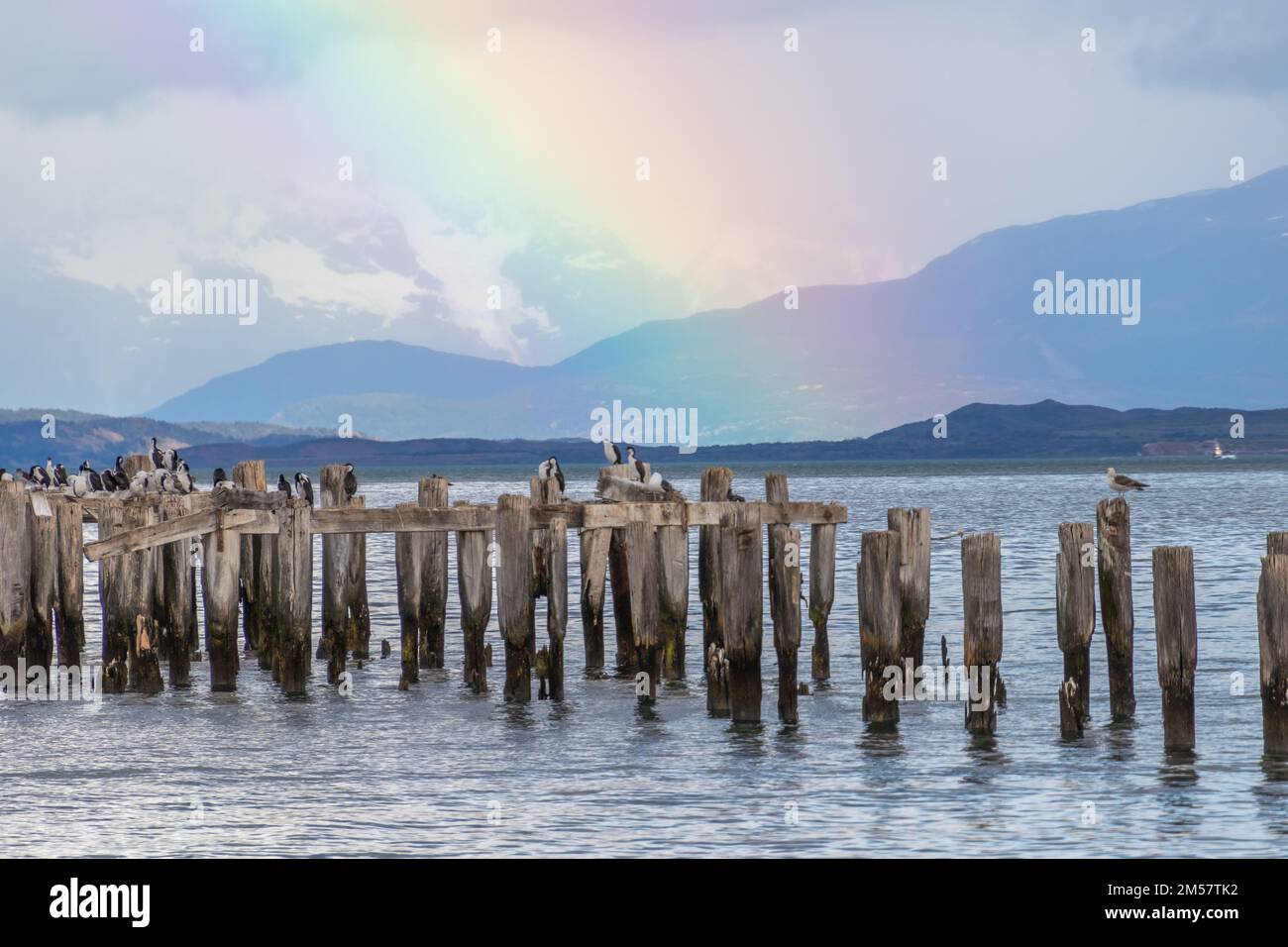 Rainbow in antarctica hi-res stock photography and images - Alamy