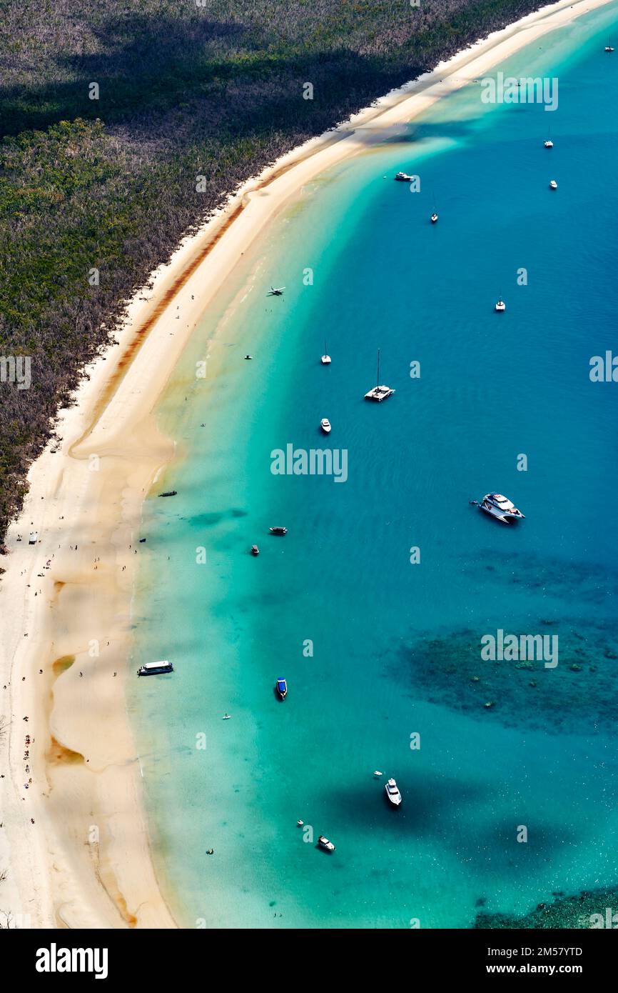 Whitehaven beach aerial view turquoise hi-res stock photography and ...