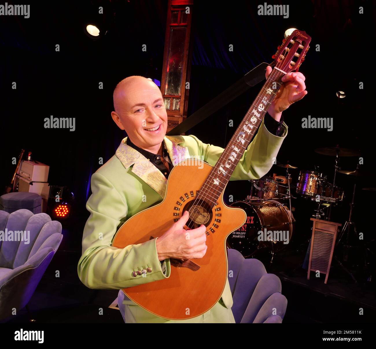 Berlin, Germany. 28th Nov, 2022. Singer Toni Pfister recorded on 28.11. ...