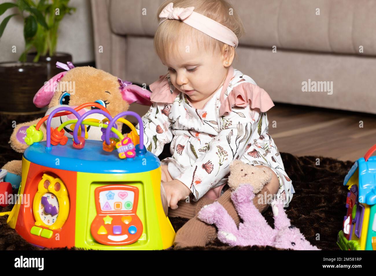 One half year old baby hi-res stock photography and images - Alamy