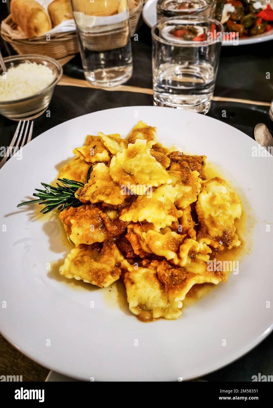 Dumpling dish hi-res stock photography and images - Alamy