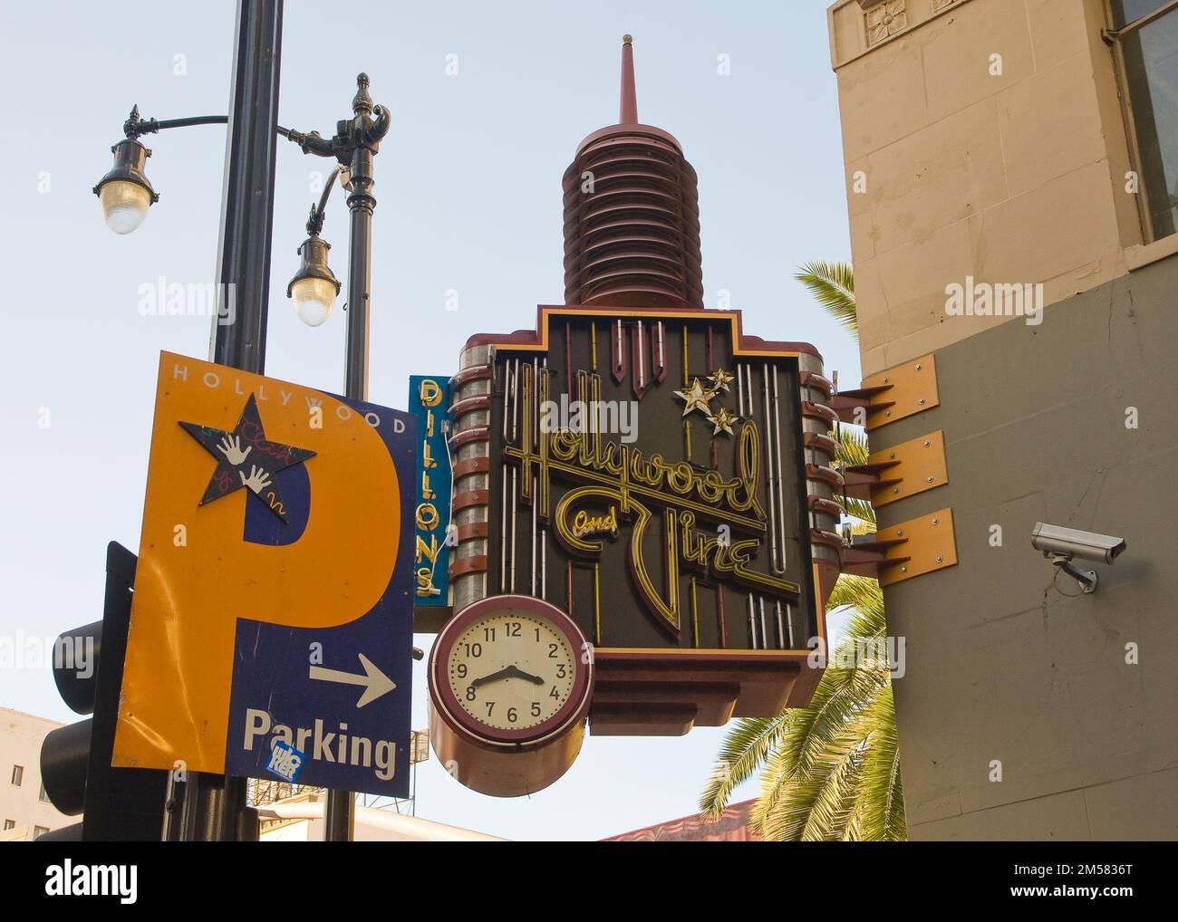 Lamp post los angeles hi-res stock photography and images - Alamy