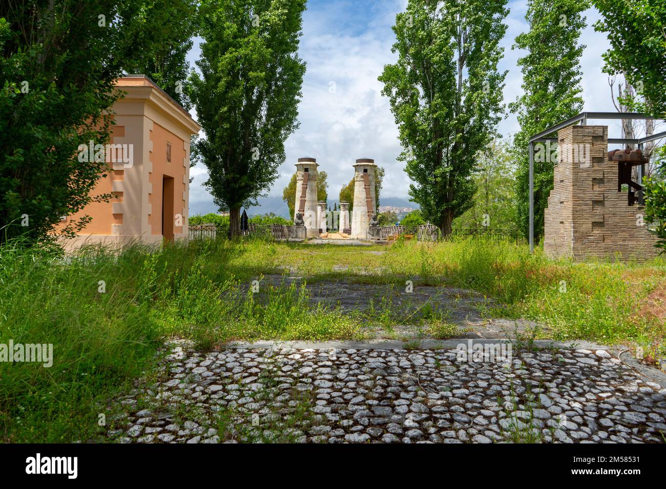 Garigliano bridge hi-res stock photography and images - Alamy