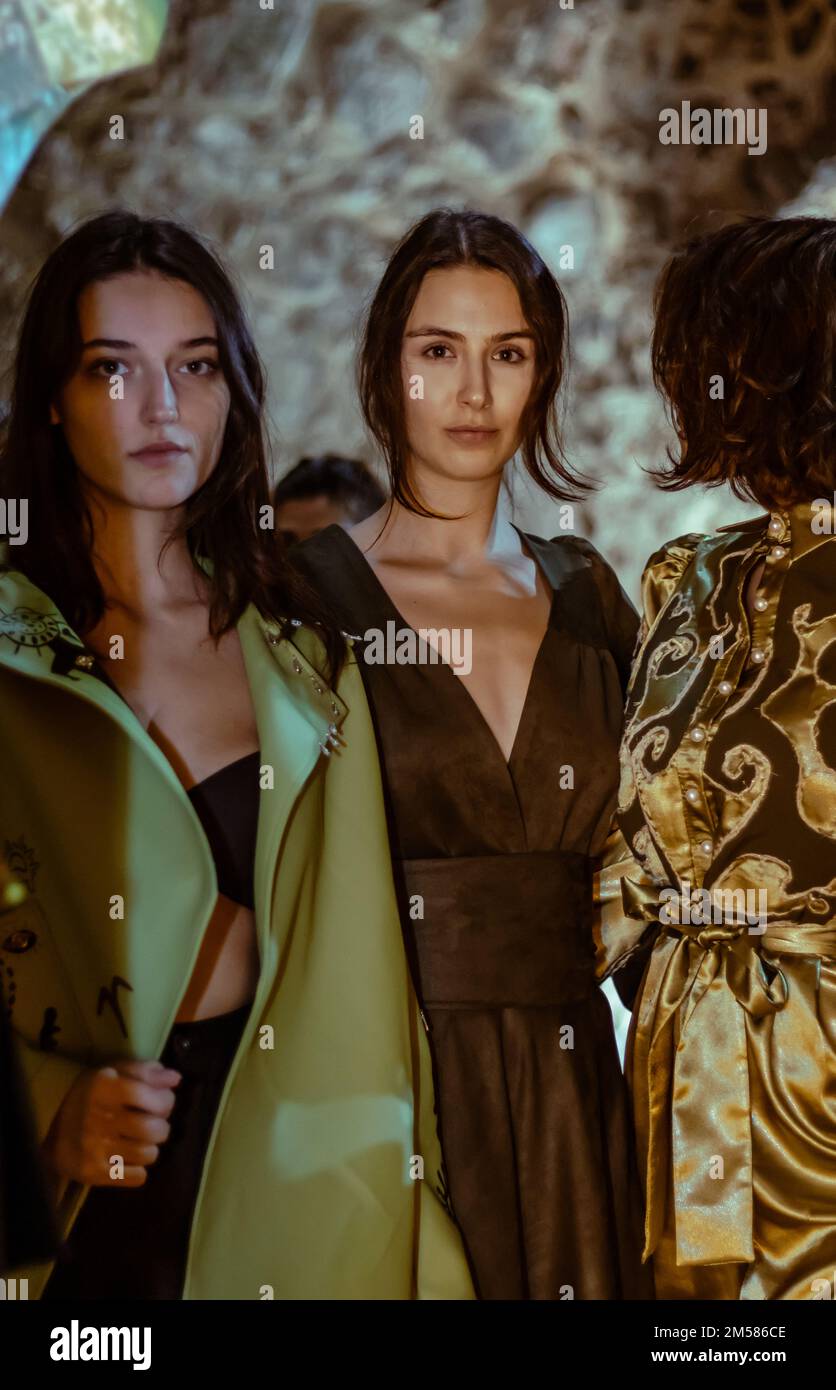 Antalya, Turkey- 16.12.2022. Fashion week, models Stock Photo - Alamy