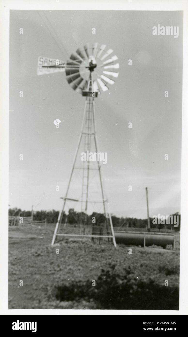 1930s farm equipment hi-res stock photography and images - Alamy