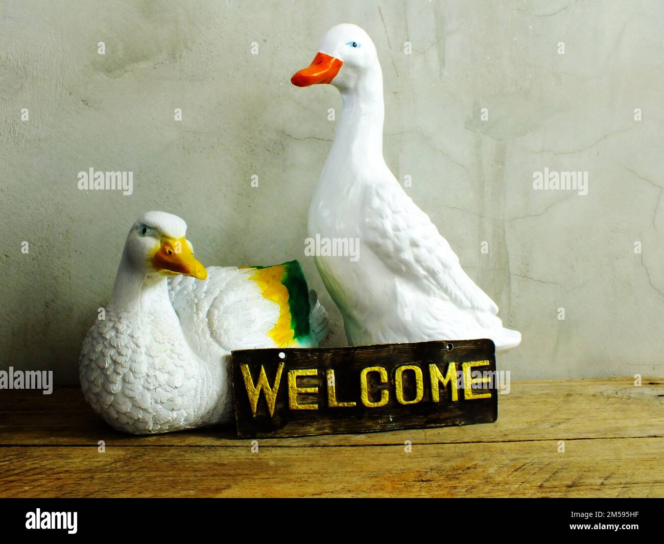 decorative ceramic duck interior decor ceramic statue with welcome sign ...