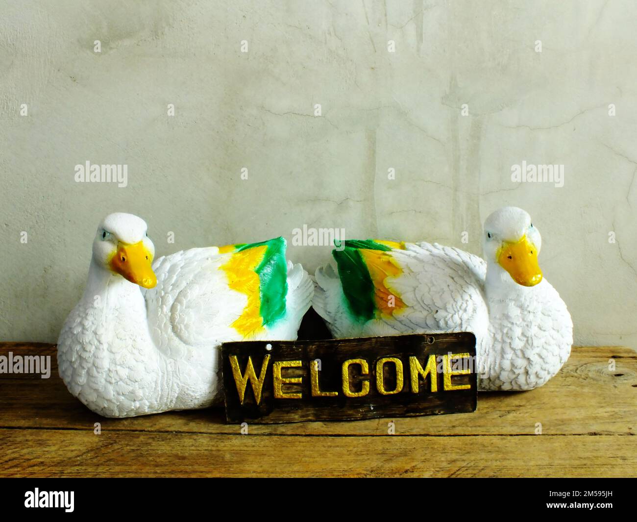 decorative ceramic duck interior decor ceramic statue with welcome sign ...
