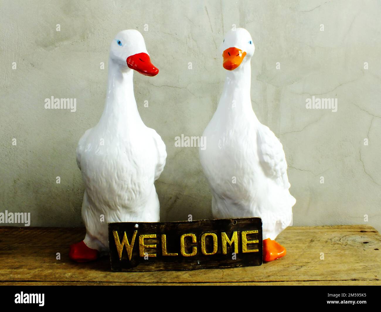 decorative ceramic duck interior decor ceramic statue with welcome sign ...
