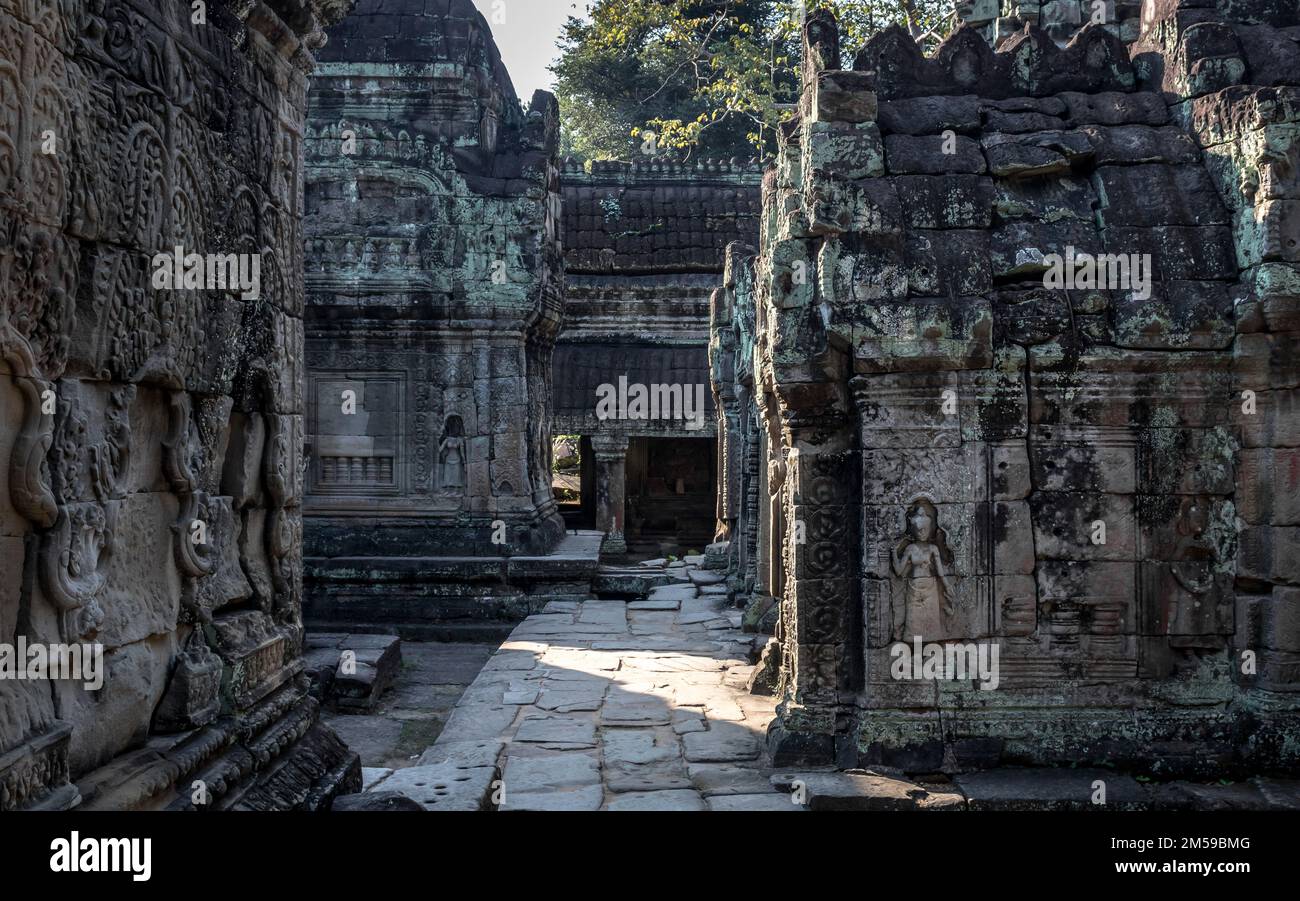 Beautiful shot angkor wat hi-res stock photography and images - Alamy