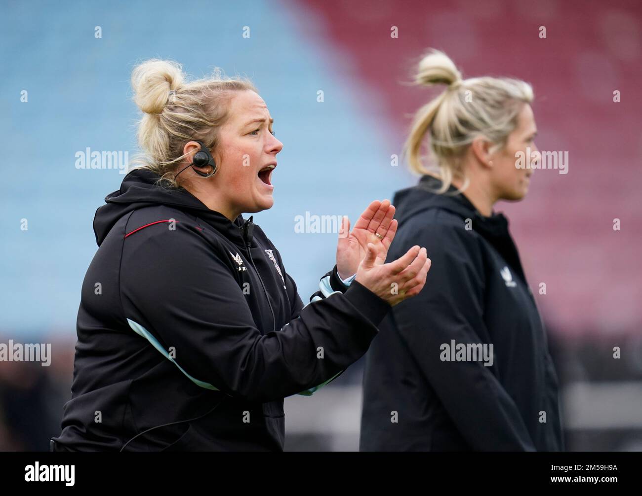 Harlequins head coach Amy Turner (left) ahead of the Allianz Premier ...