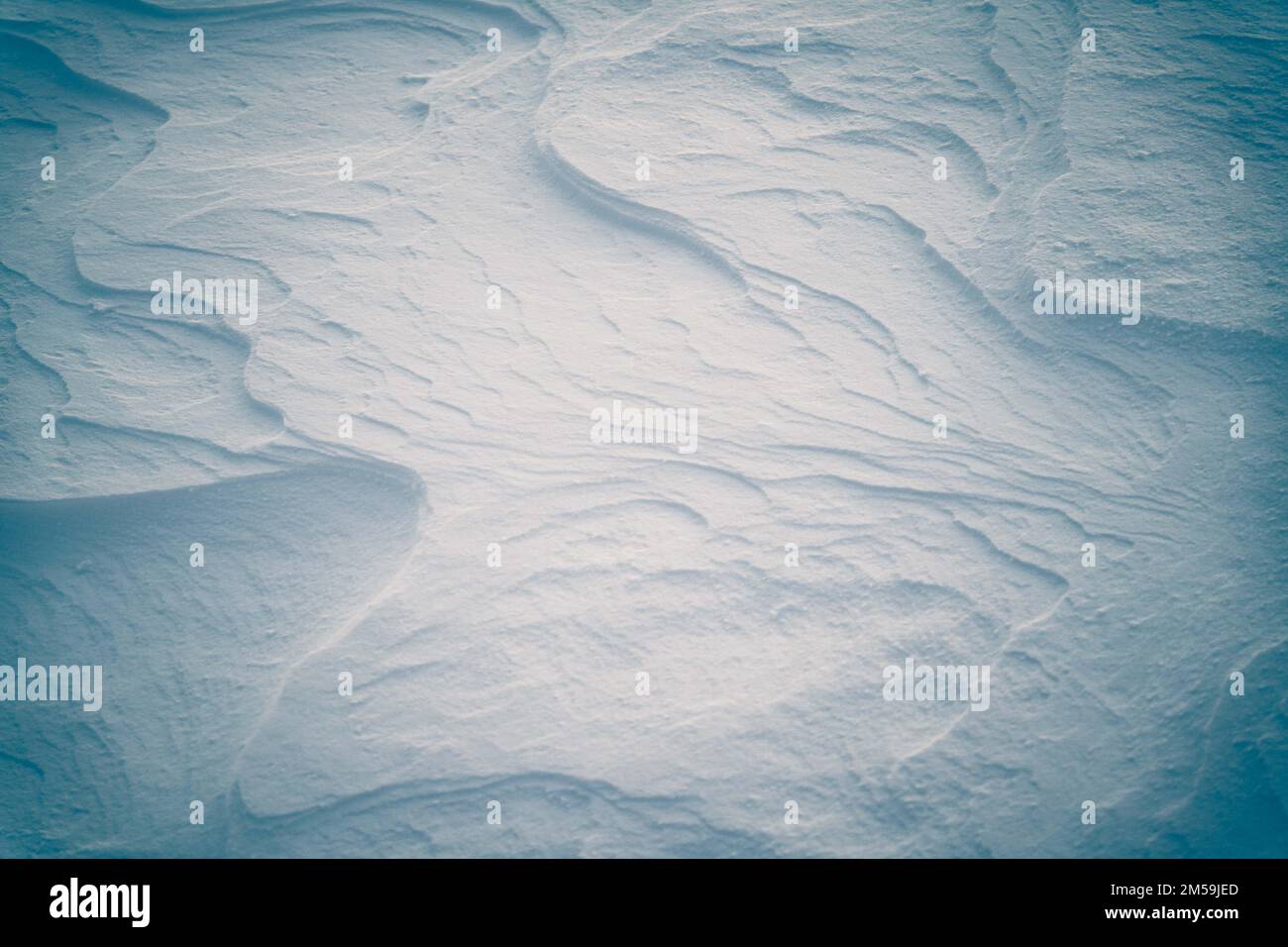 A beautiful texture of layers of snow Stock Photo - Alamy