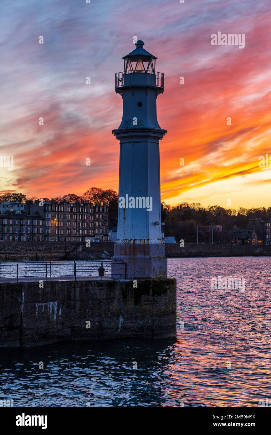 Newhaven Lighthouse at sunset – Newhaven, Edinburgh, Scotland, UK Stock ...