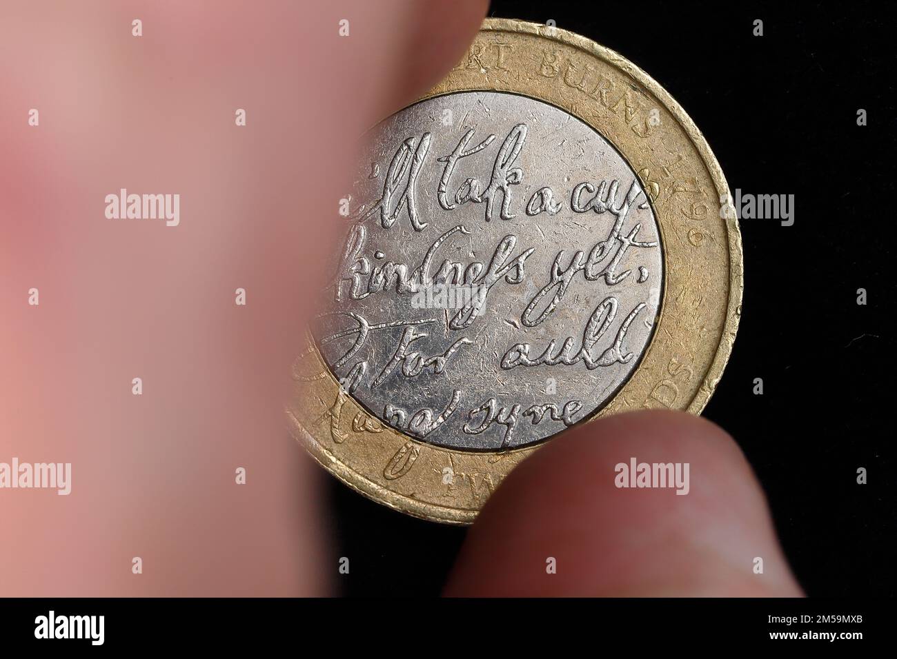 Queen Elizabeth II £2: Robert Burns issued 2009 Stock Photo - Alamy