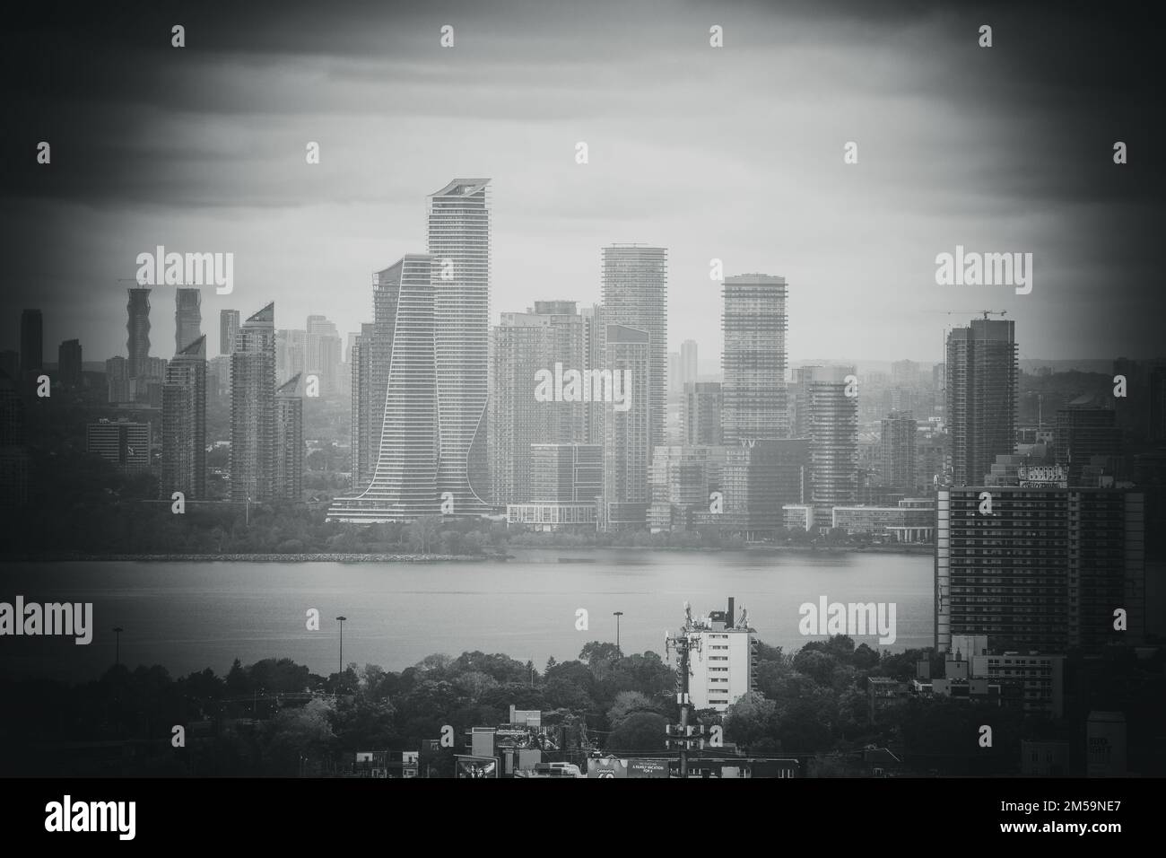 Black and white views of toronto hi-res stock photography and images ...
