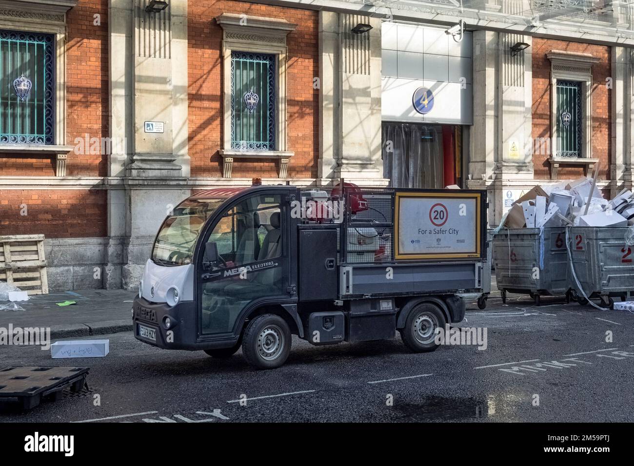 Axiam hi-res stock photography and images - Alamy