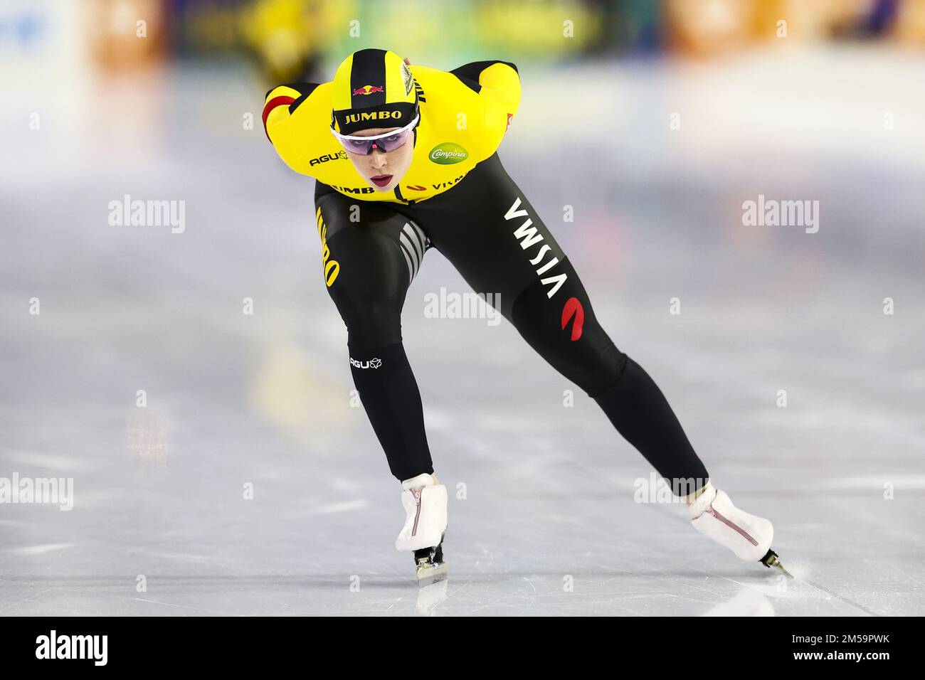 HERENVEEN - Antoinette Rijpma - de Jong in action on the 3000 meters ...