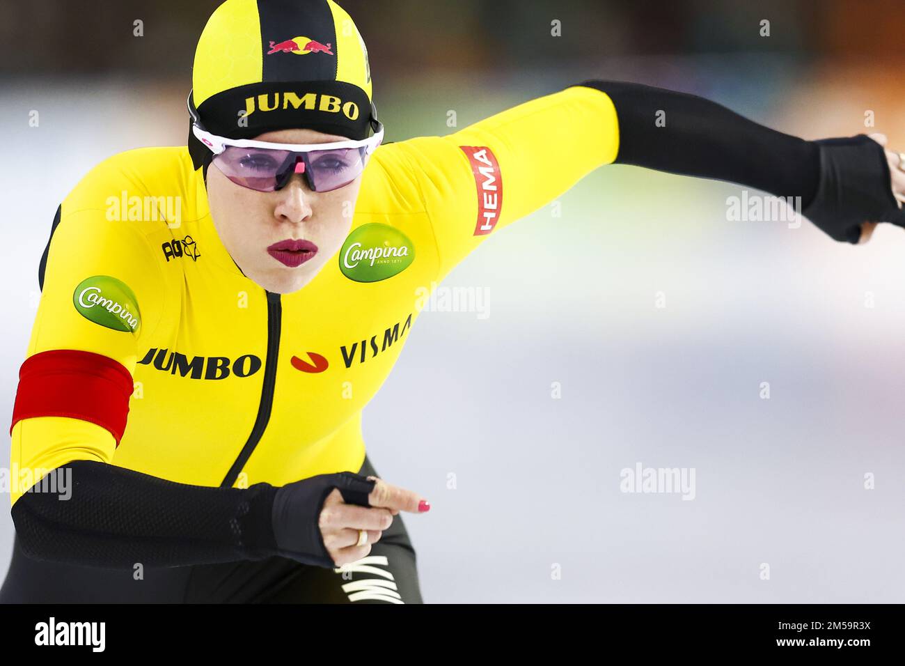 HERENVEEN - Antoinette Rijpma - de Jong in action on the 3000 meters ...