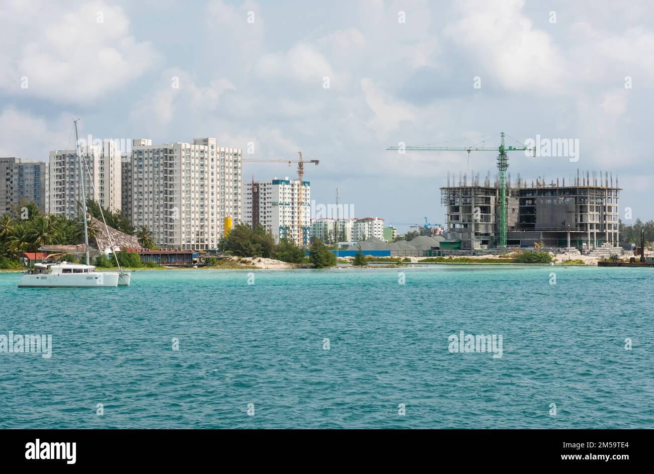 Panoramic scenic view of large tropical island city of Male in Maldives ...