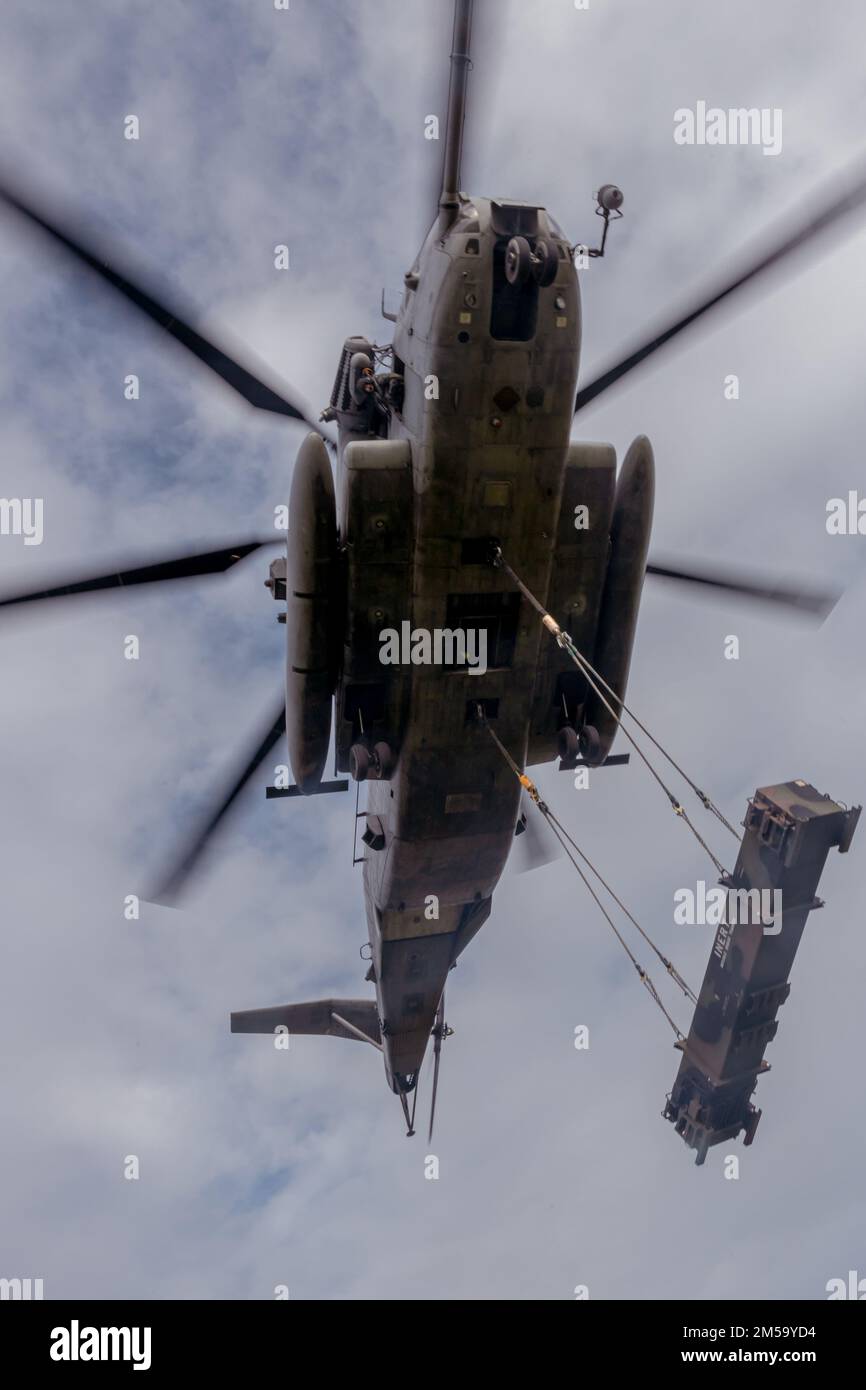 HMH-466 works with the U.S. Army's 1st Battalion, 1st Air Defense ...