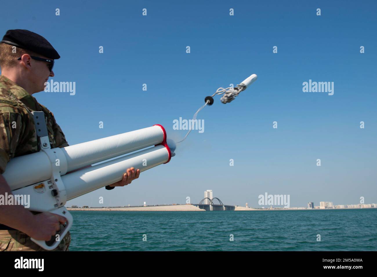 A diver and 13 hi-res stock photography and images - Alamy