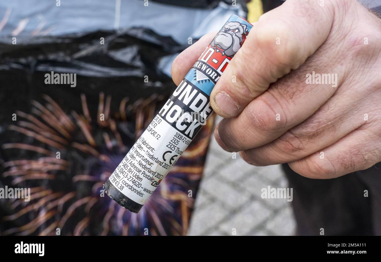 Fireworks depot point hi-res stock photography and images - Alamy