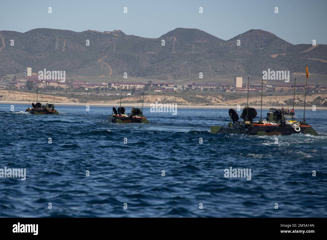 PACIFIC OCEAN (Mon. DD, 2022) Amphibious Combat Vehicles with the 3rd ...