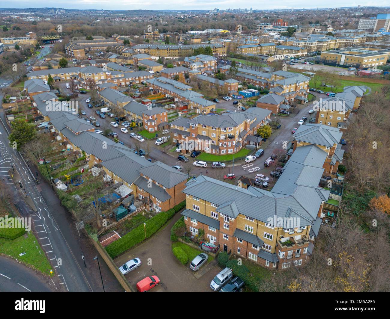 Aerial view of residential apartment blocks and housing in Hanwell ...
