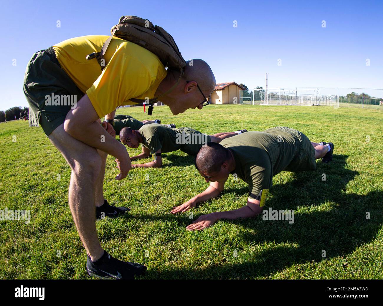 U.S. Marine Corps Staff Sgt Thomas Brucia, a Drill Instructor with ...