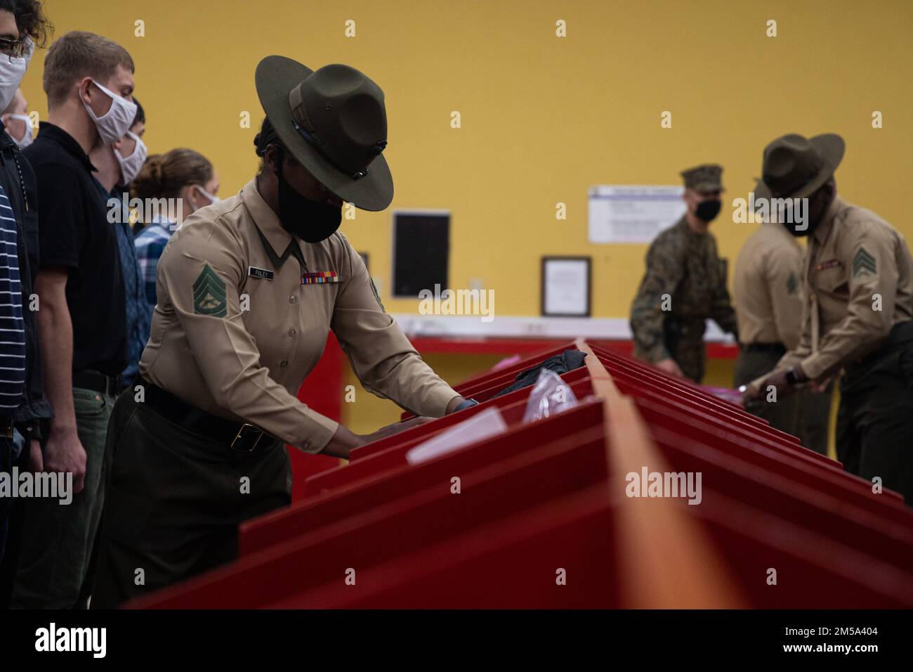 U.S. Marine Corps Gunnery Sgt. Vernita M. Finley, a Senior Drill ...