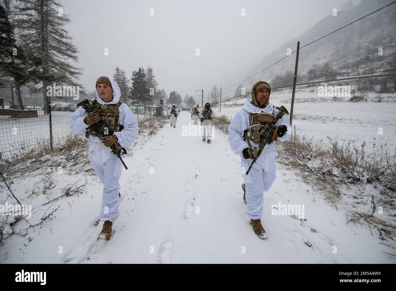 U.S. Army paratroopers assigned to 1st Battalion, 503rd Parachute ...
